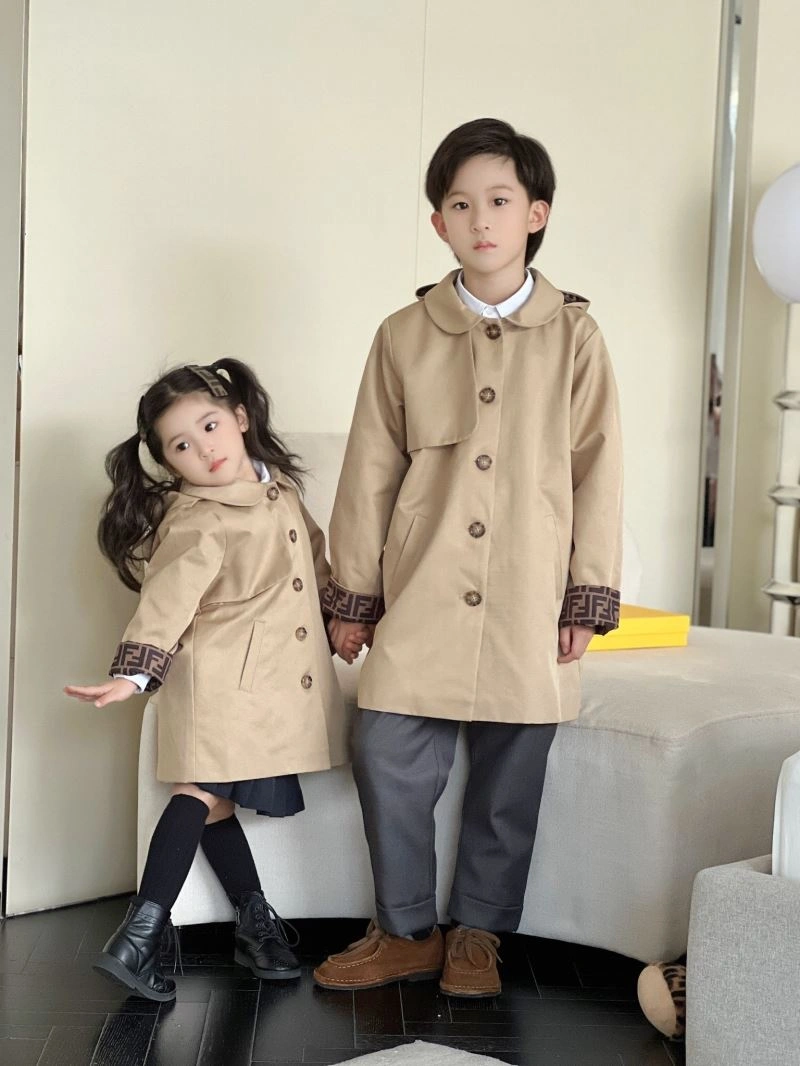 Exact replica Fendi Kids