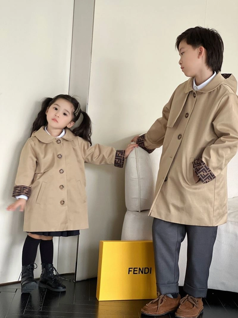 Exact replica Fendi Kids