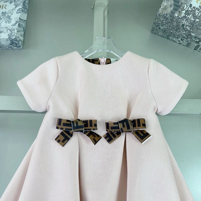 Top mirror Fendi Kids