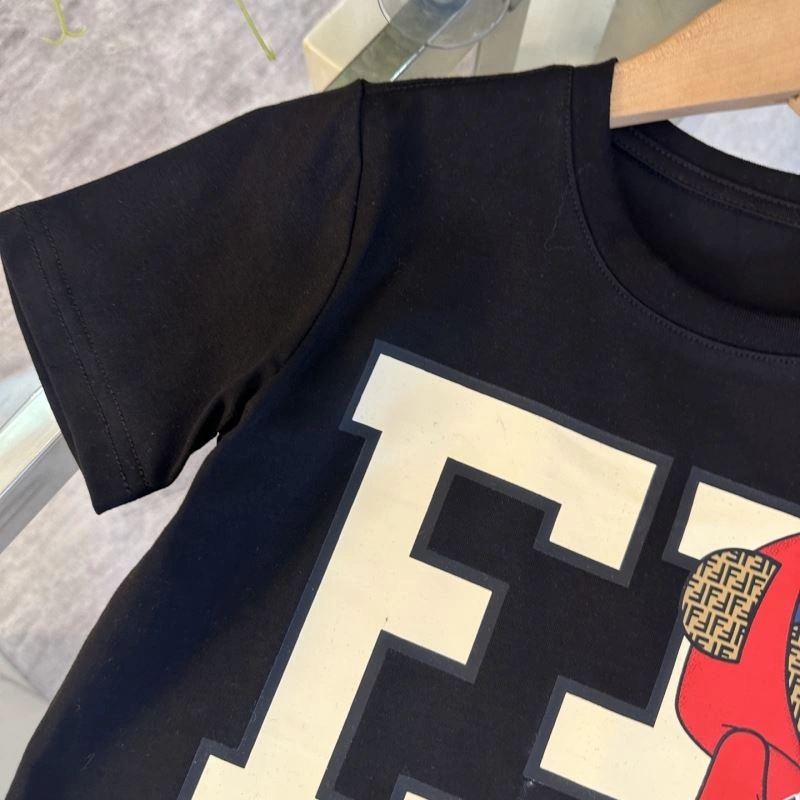 Low-cost Fendi Kids