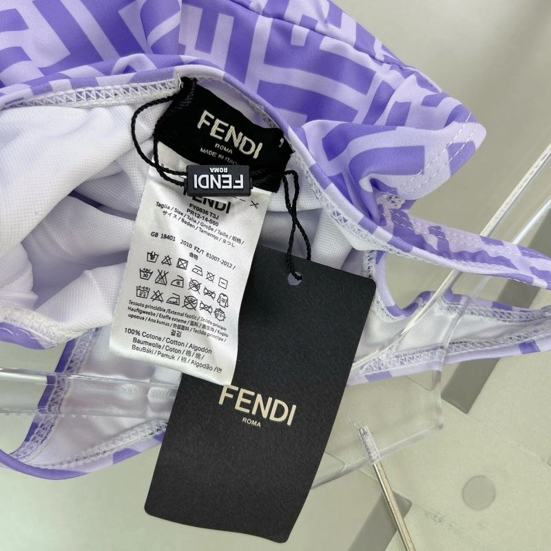 Accurate model Fendi Kids