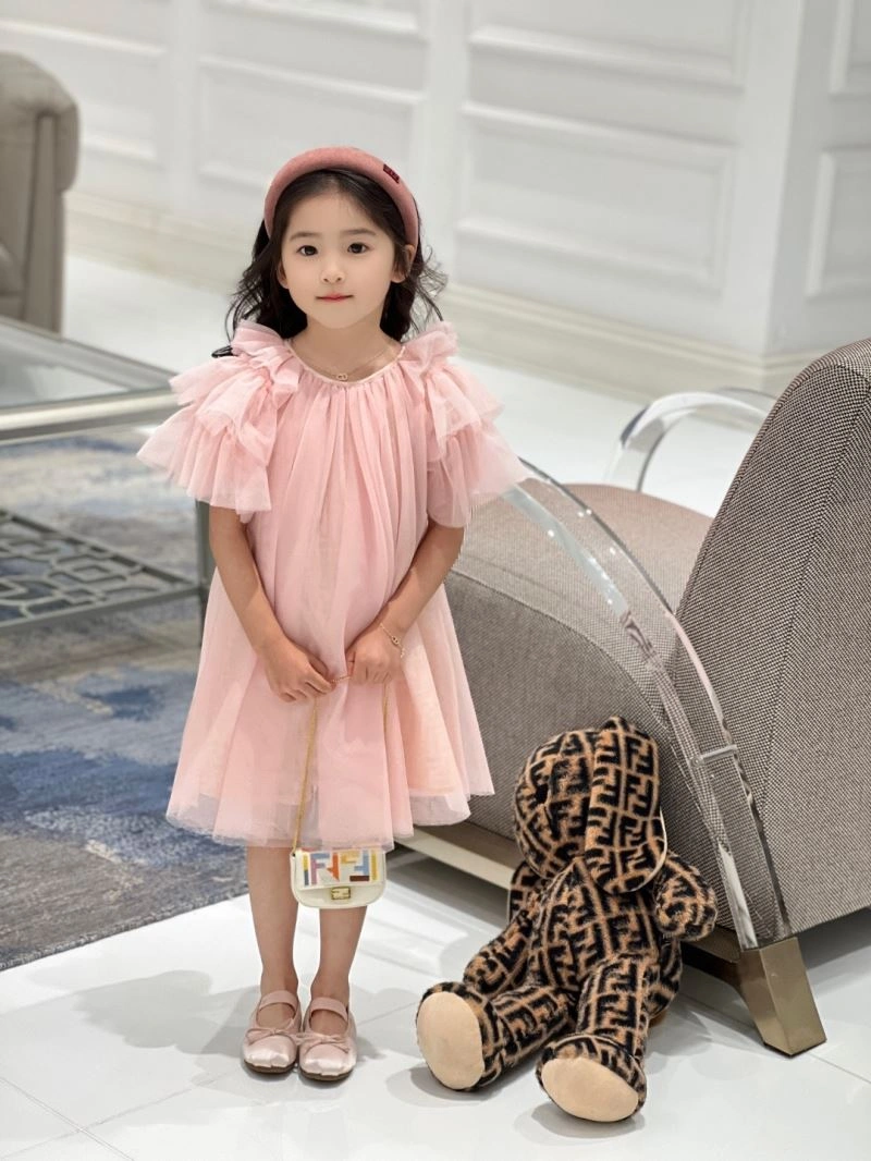 Top mirror Fendi Kids