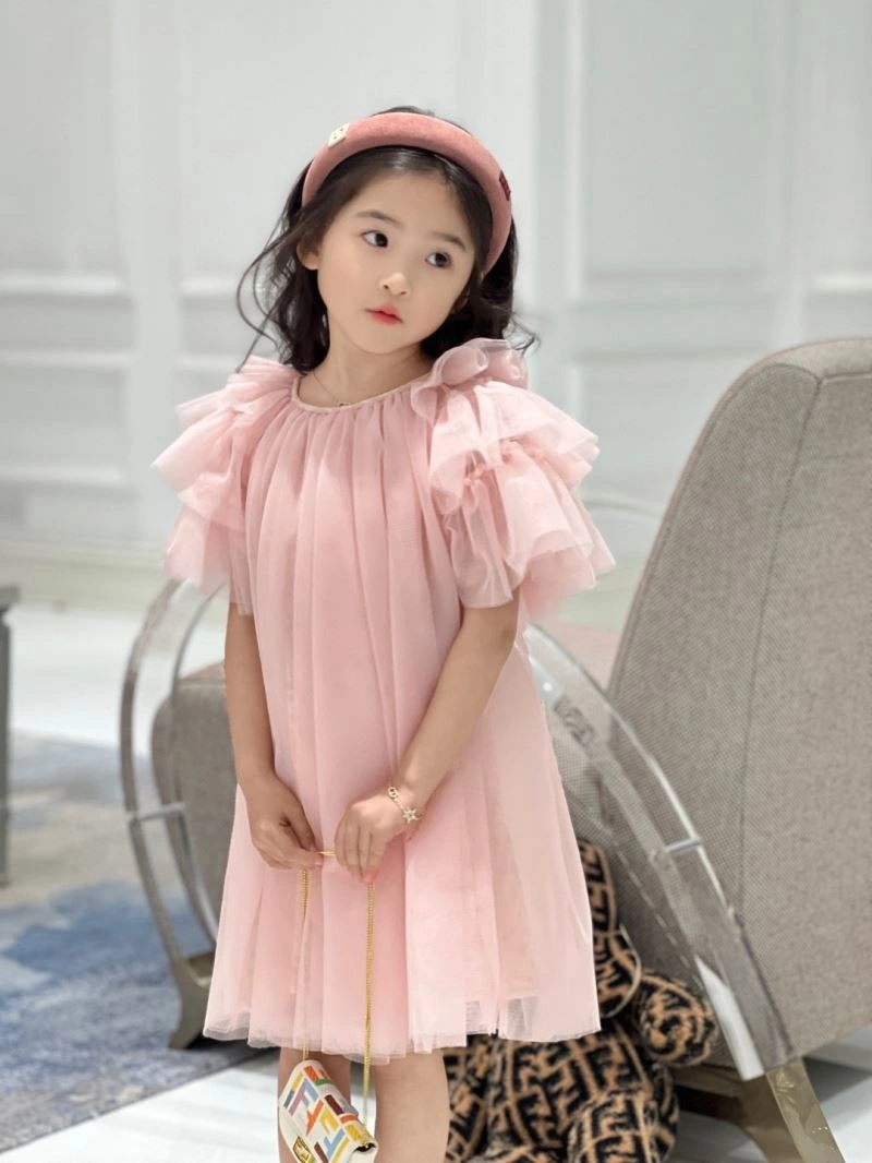 Top mirror Fendi Kids
