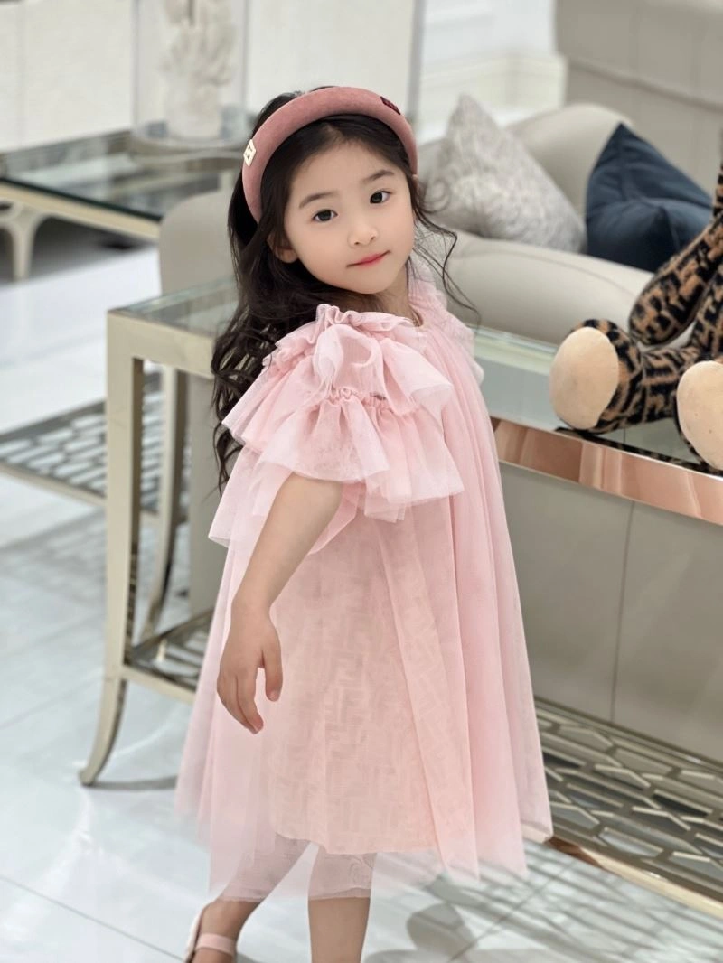 Top mirror Fendi Kids