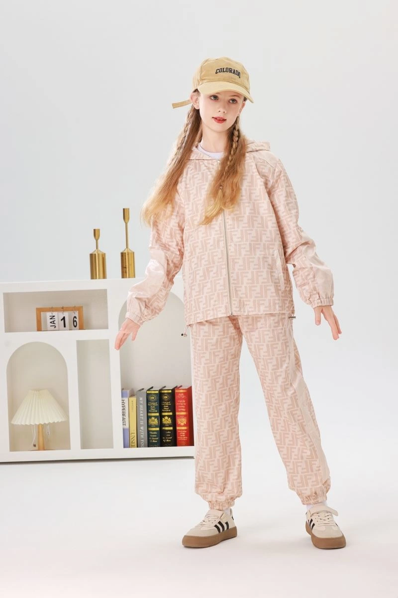 Top mirror Fendi Kids