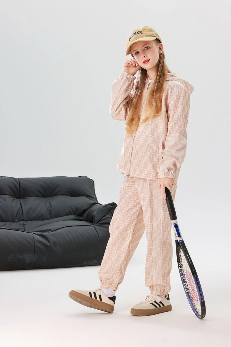 Top mirror Fendi Kids