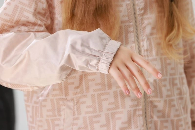 Top mirror Fendi Kids