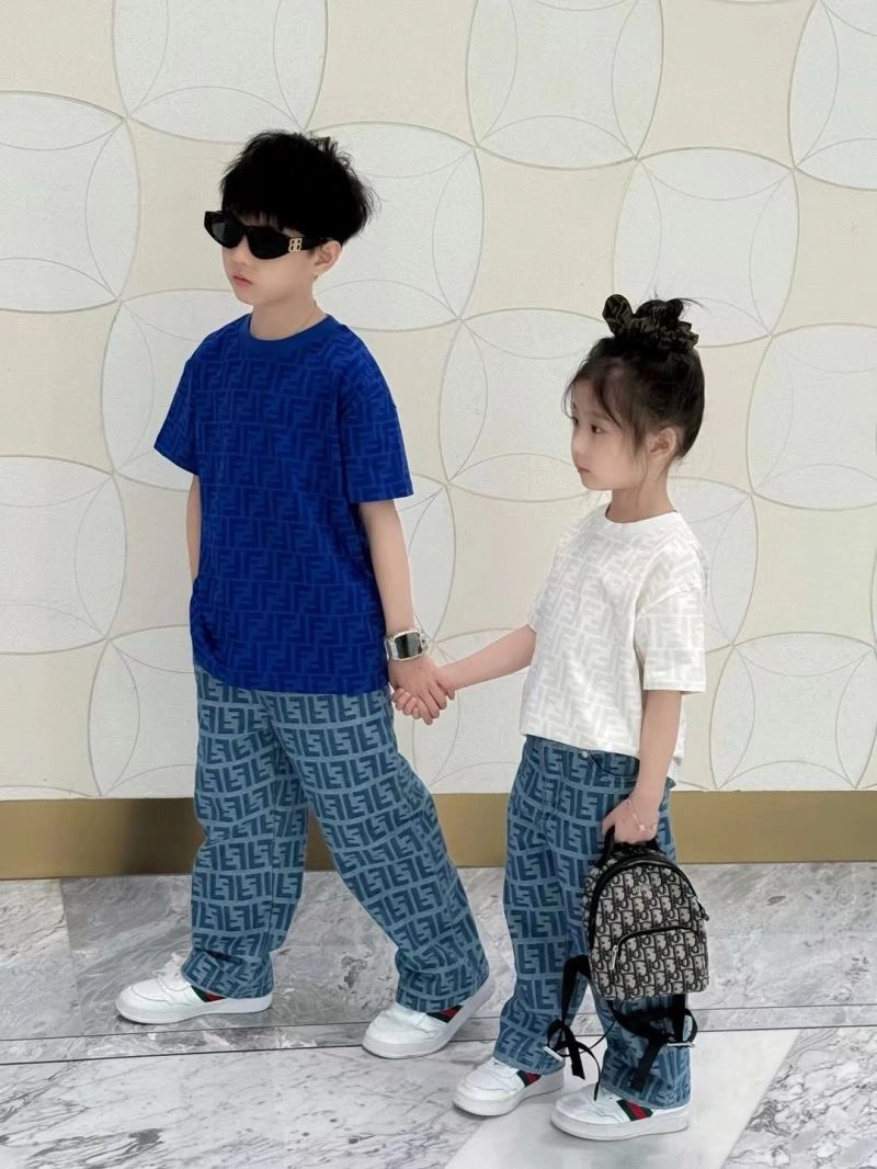 Bargain Fendi Kids