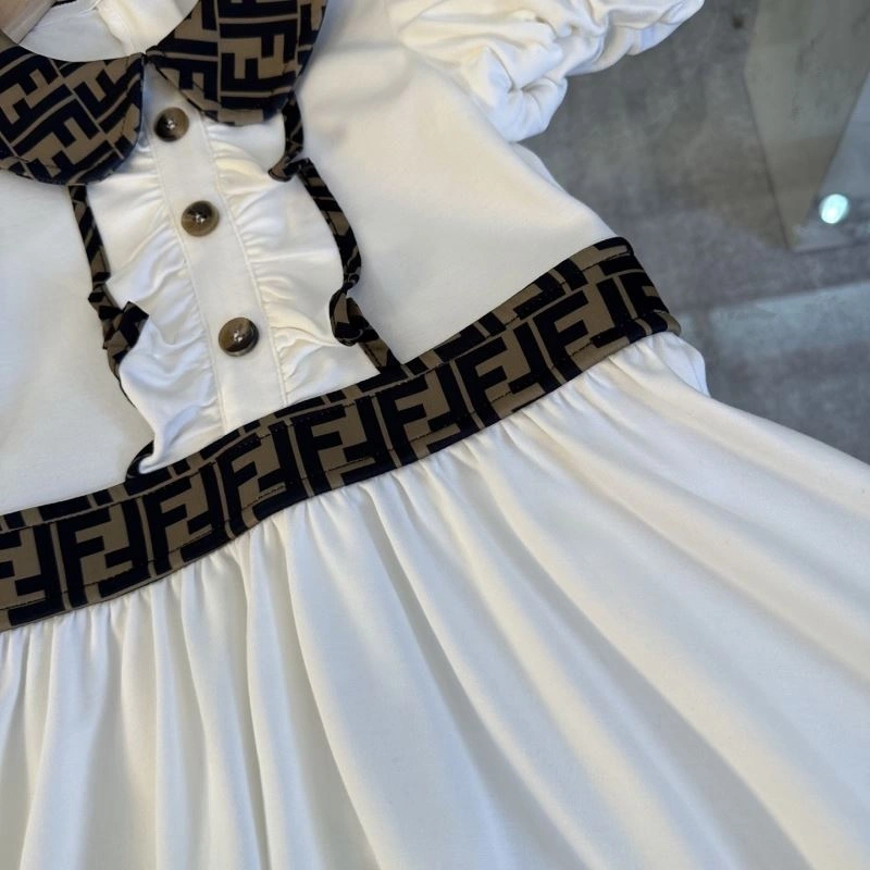 Top match Fendi Kids