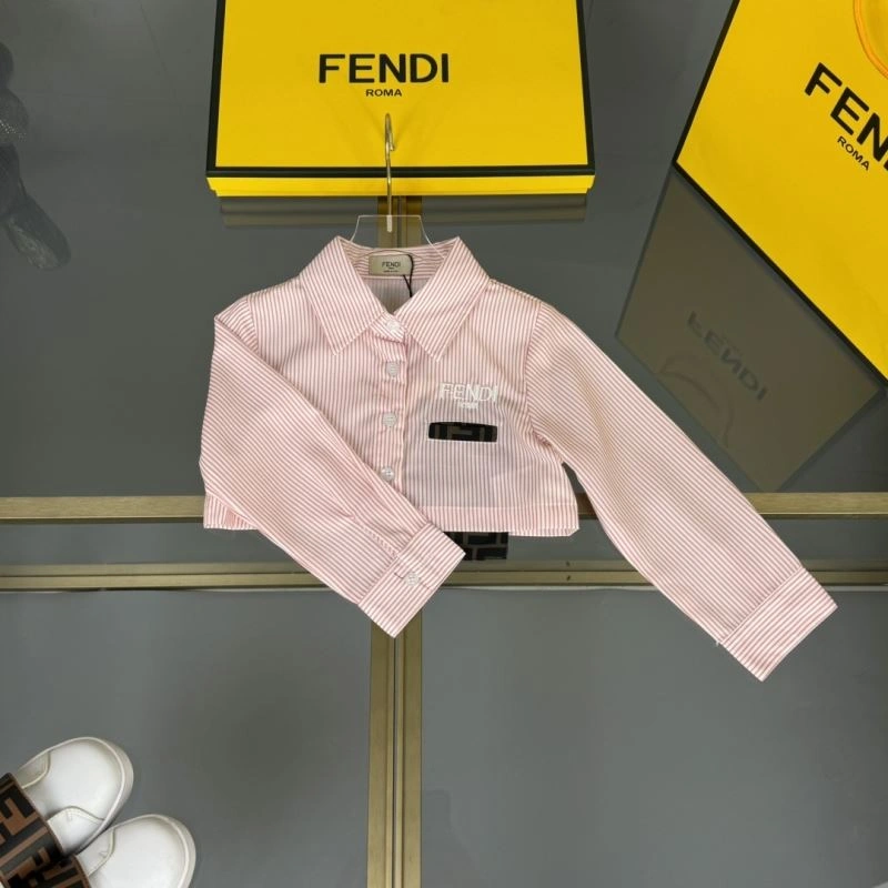 Top mirror Fendi Kids