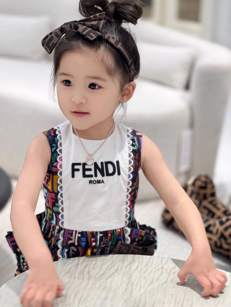 Low-cost Fendi Kids