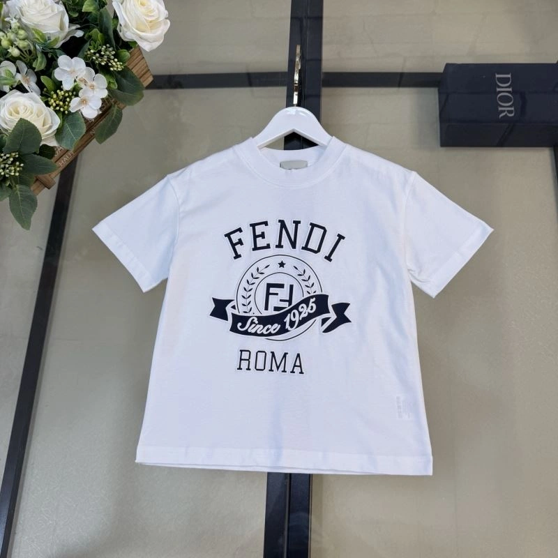 Low-cost Fendi Kids