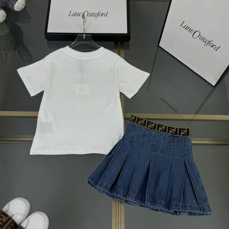 Top match Fendi Kids