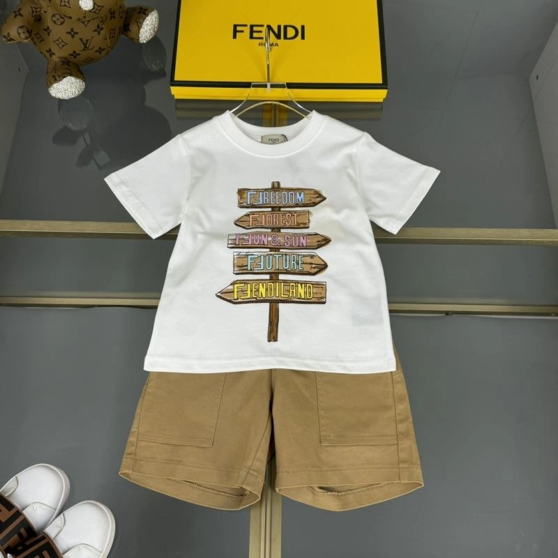Accurate model Fendi Kids