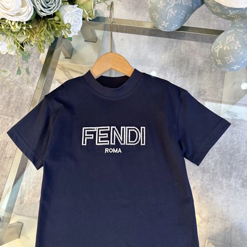 Low-cost Fendi Kids