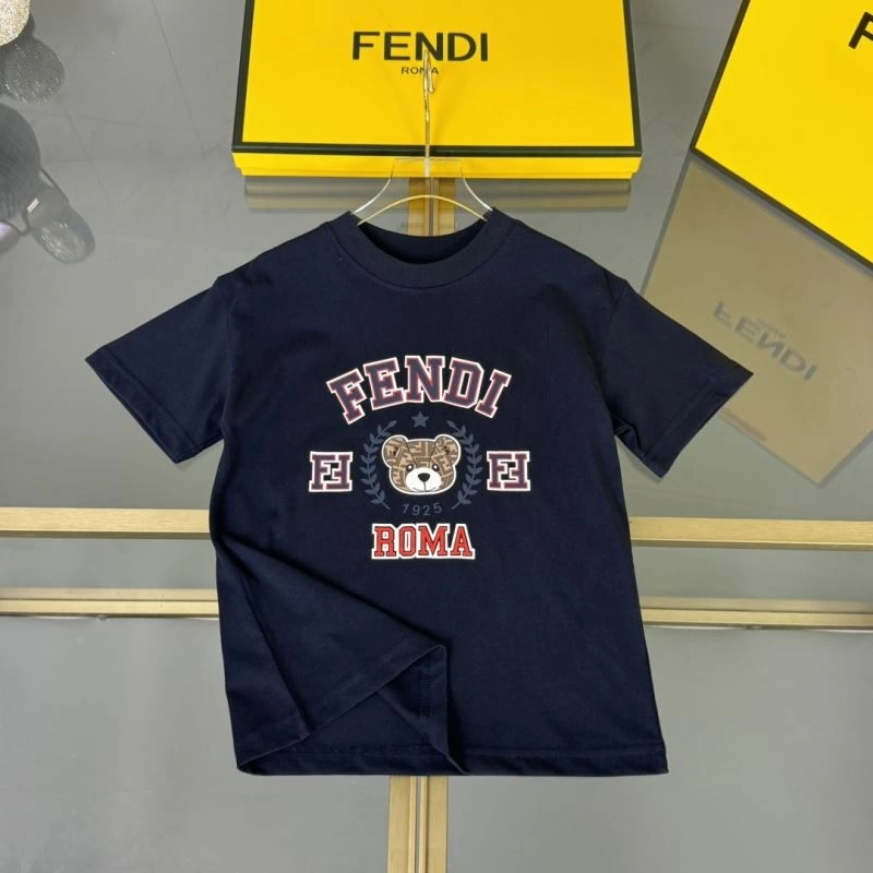 Top mirror Fendi Kids