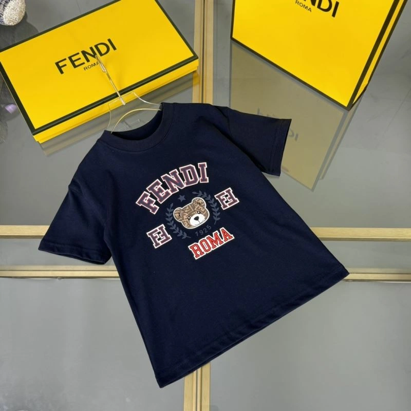 Top mirror Fendi Kids