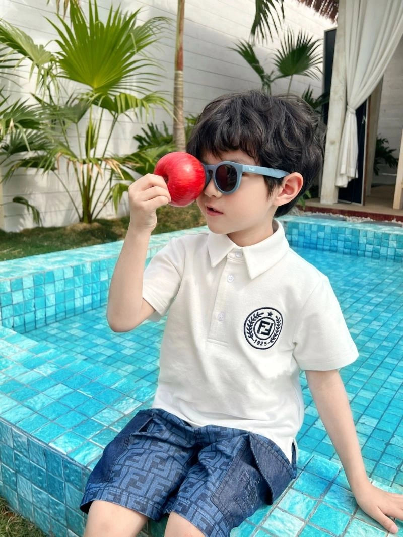 Low-cost Fendi Kids