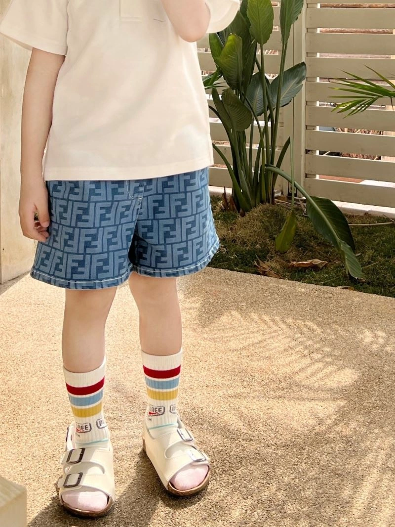Precise copy Fendi Kids