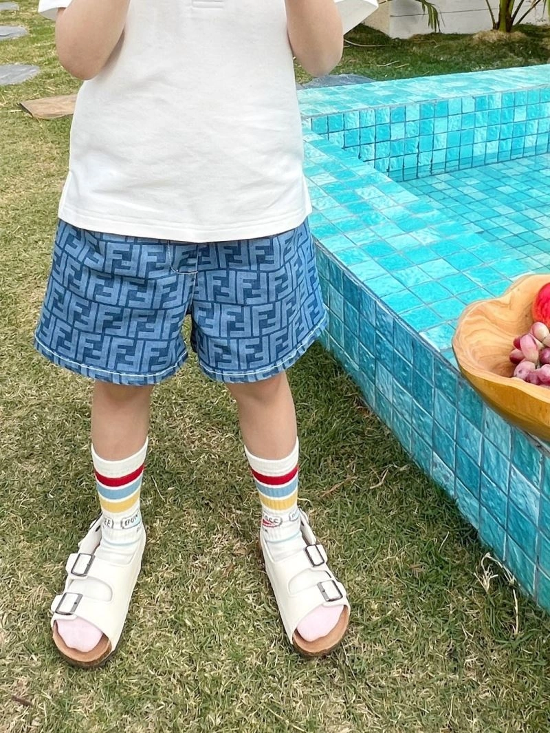 Precise copy Fendi Kids