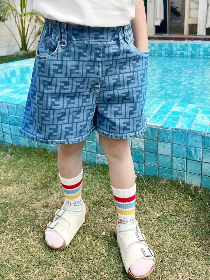 Precise copy Fendi Kids