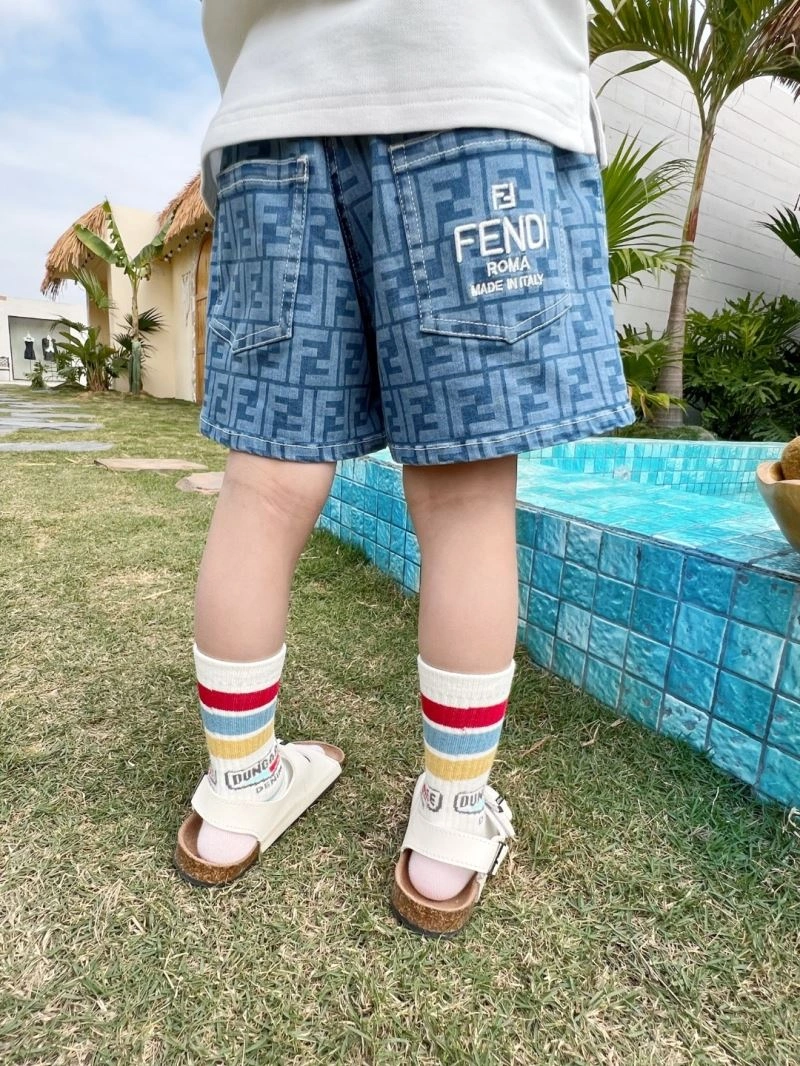 Precise copy Fendi Kids