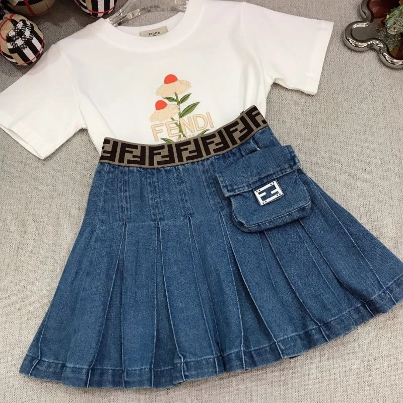 Low-cost Fendi Kids