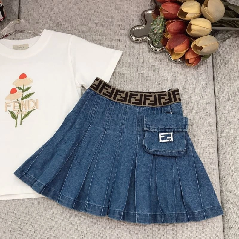 Low-cost Fendi Kids