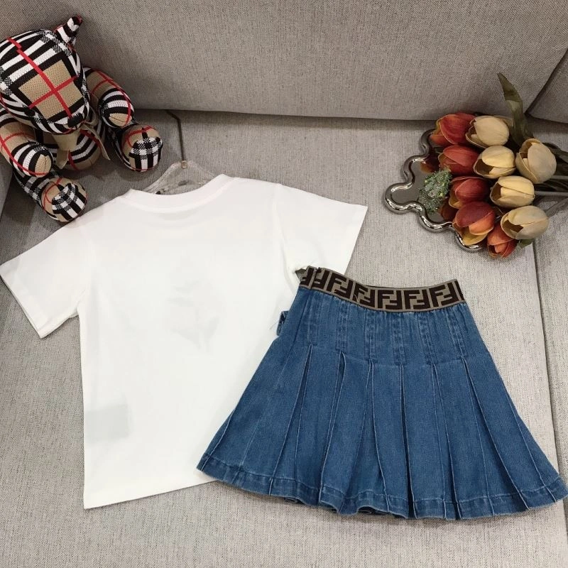 Low-cost Fendi Kids
