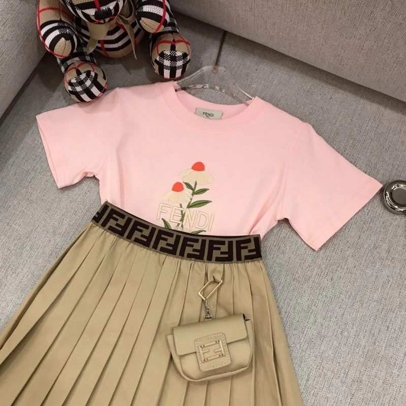 Top match Fendi Kids