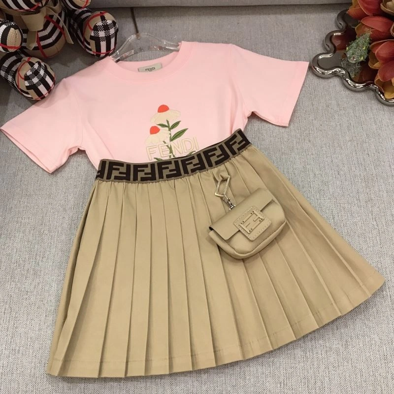 Top match Fendi Kids