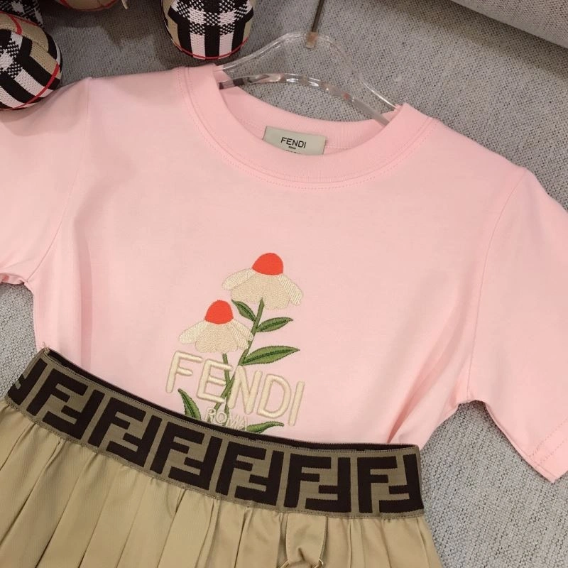 Top match Fendi Kids