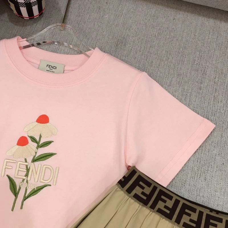 Top match Fendi Kids