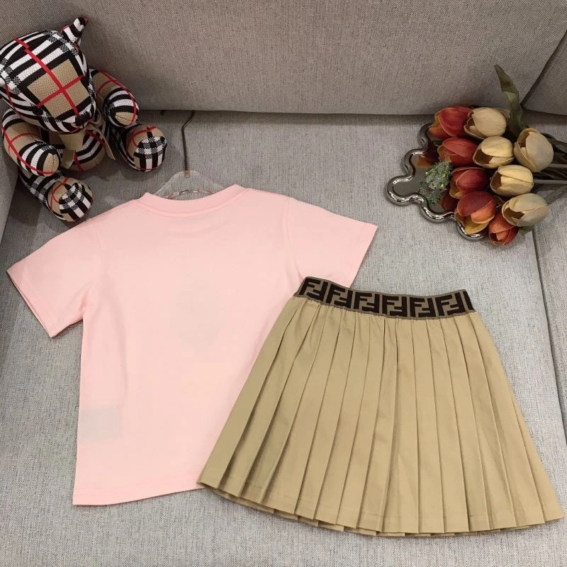 Top match Fendi Kids