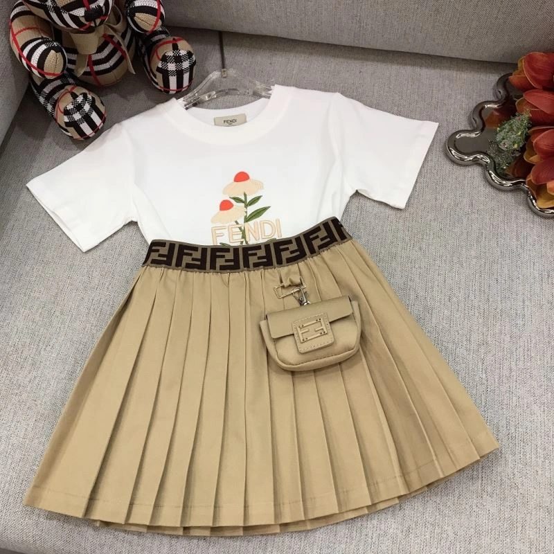 Precise copy Fendi Kids