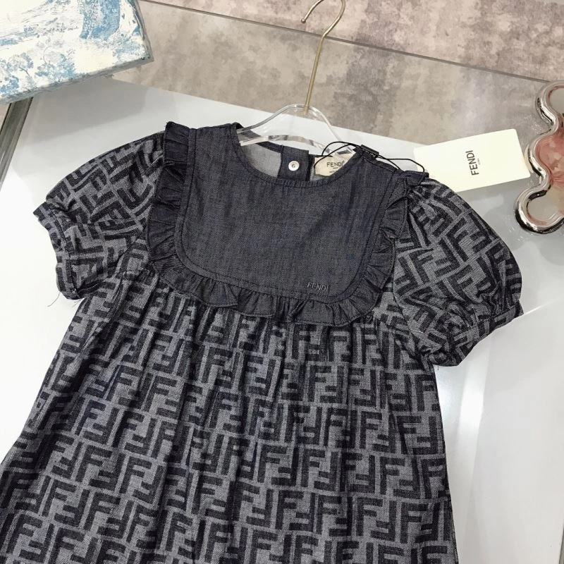 Top match Fendi Kids