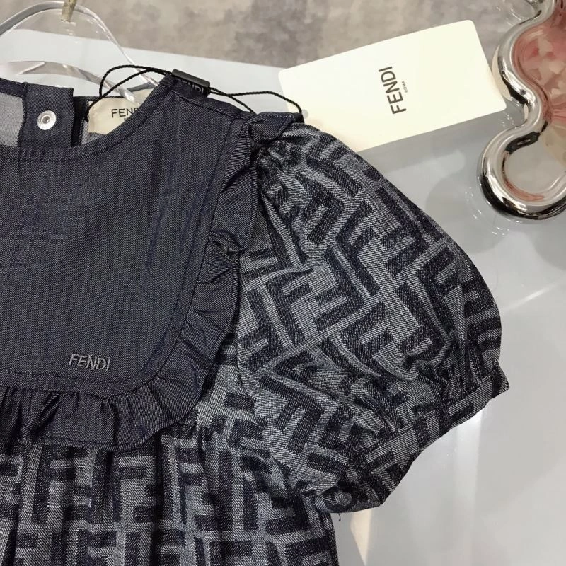 Top match Fendi Kids