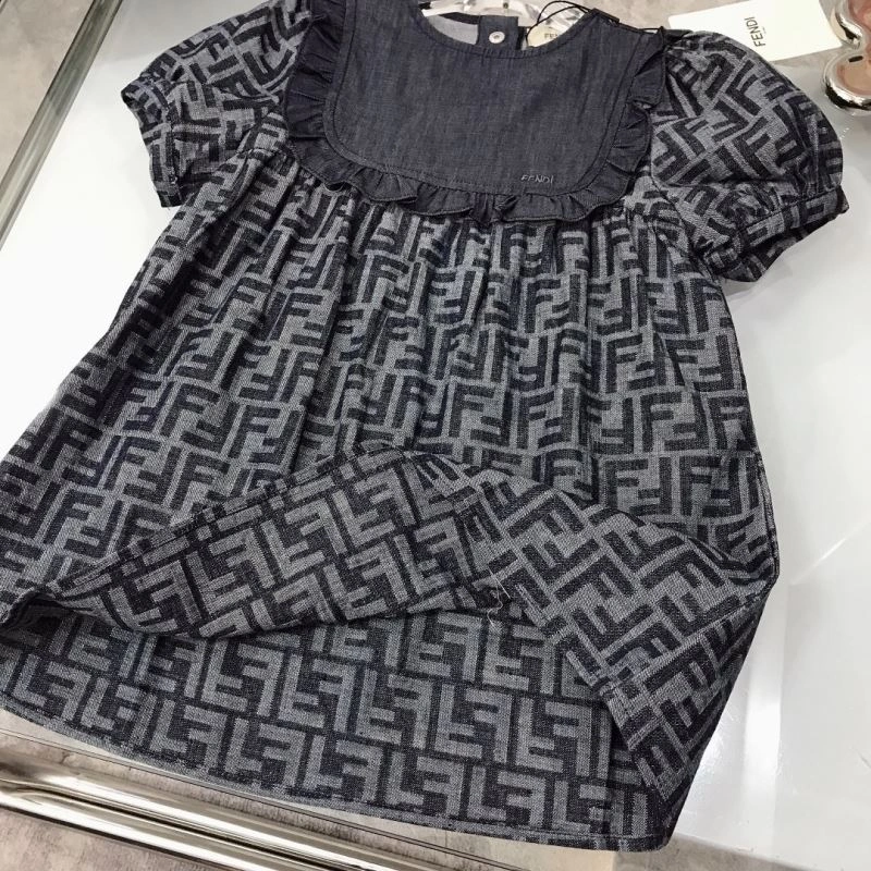 Top match Fendi Kids