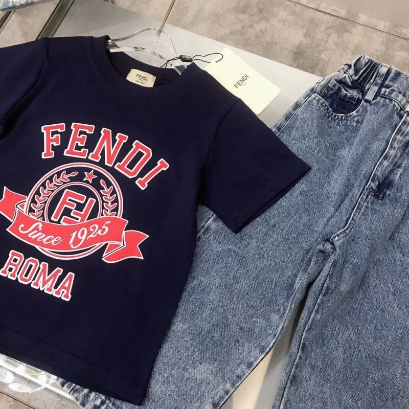 Accurate model Fendi Kids