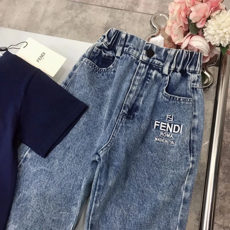 Accurate model Fendi Kids