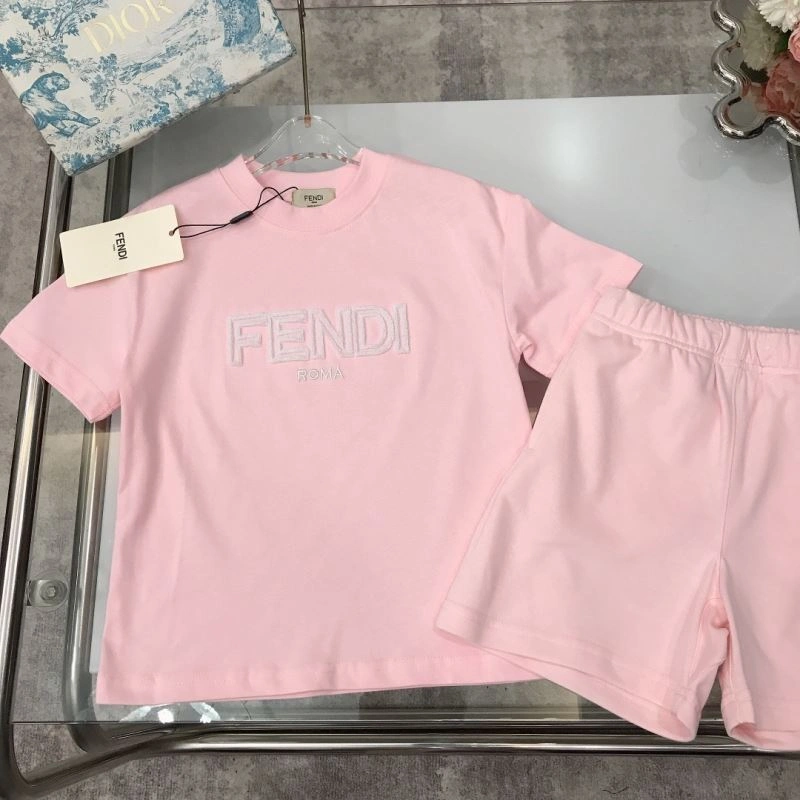 Low-cost Fendi Kids