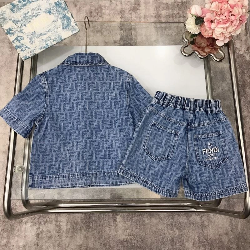 Exact replica Fendi Kids