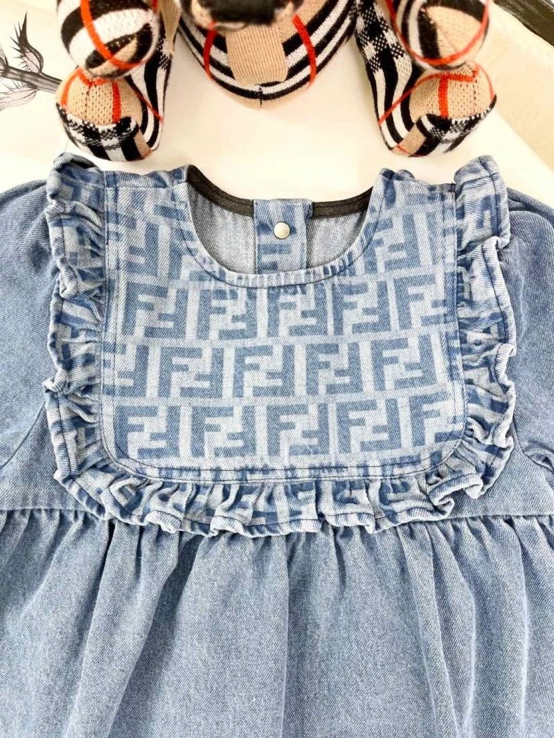 Bargain Fendi Kids