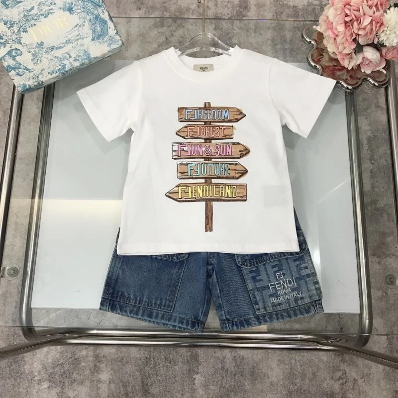 Exact replica Fendi Kids