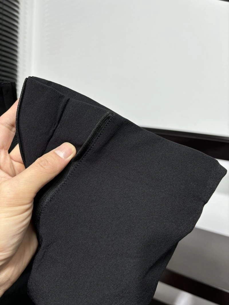 Factory-made Fendi Long Pants