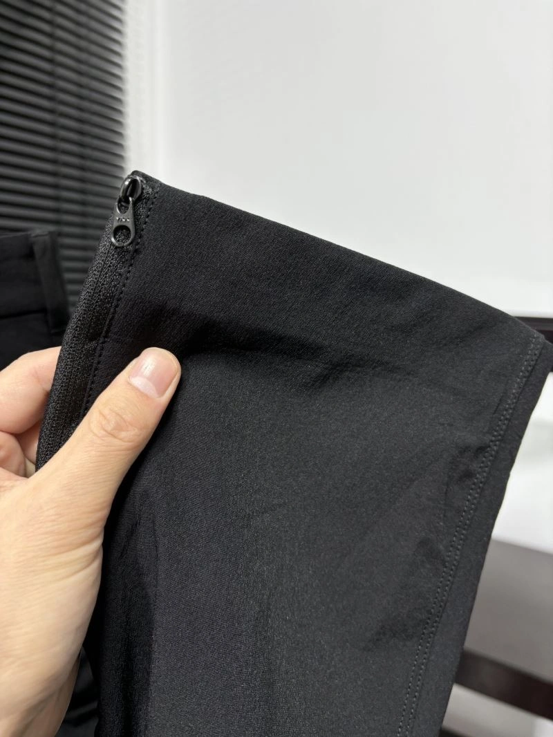 Factory-made Fendi Long Pants