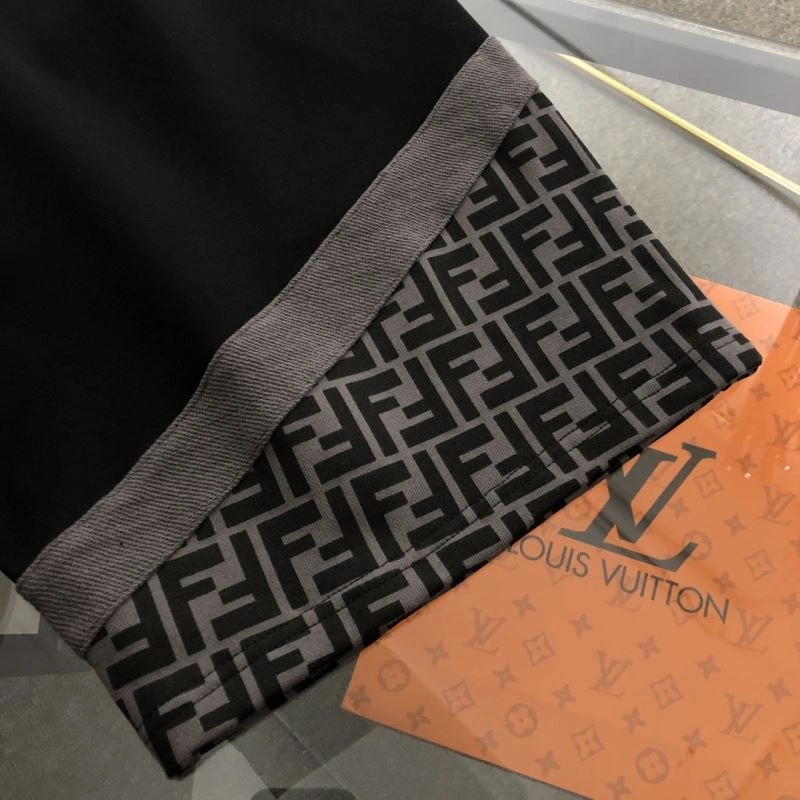 Accurate model Fendi Long Pants