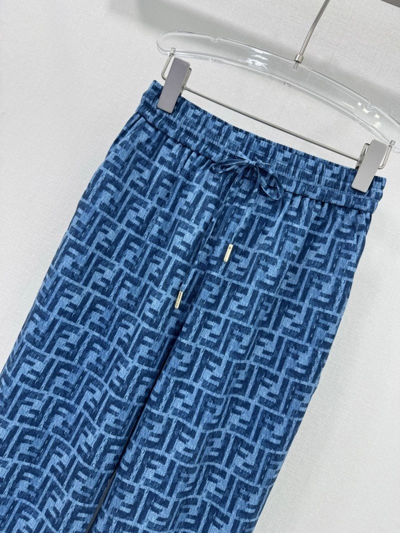 Indistinguishable Fendi Long Pants