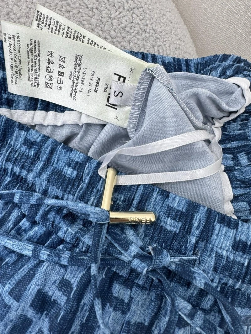 Indistinguishable Fendi Long Pants