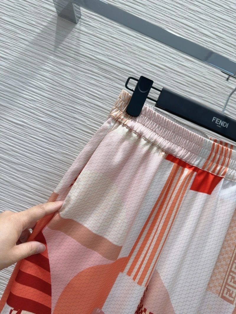 Indistinguishable Fendi Long Pants